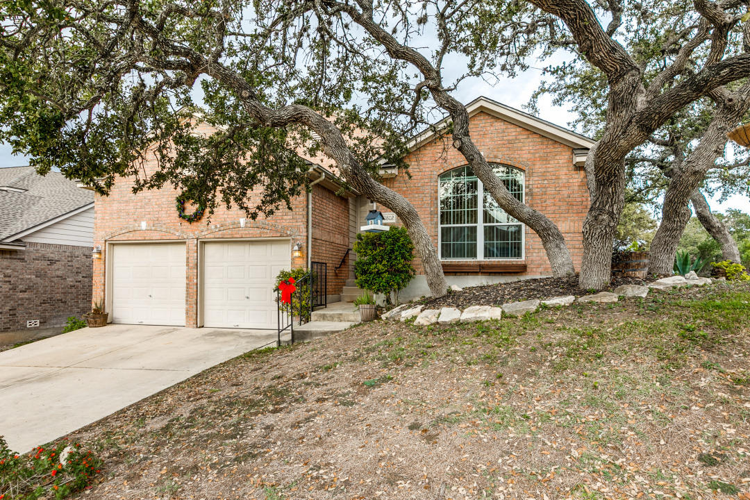 20802 Las Lomas Blvd, San Antonio, TX 78258