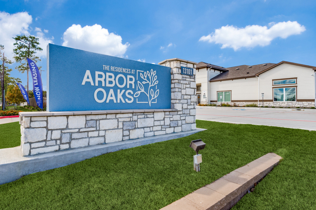 13101 Jones Rd, Houston, TX 77070