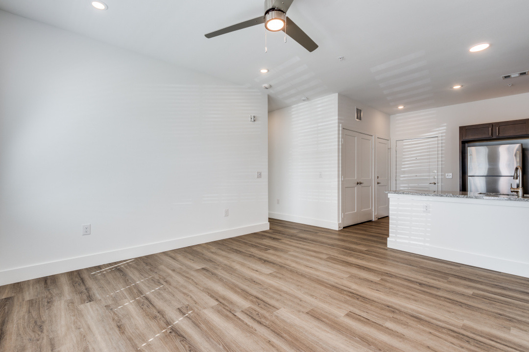 13101 Jones Rd, Houston, TX 77070