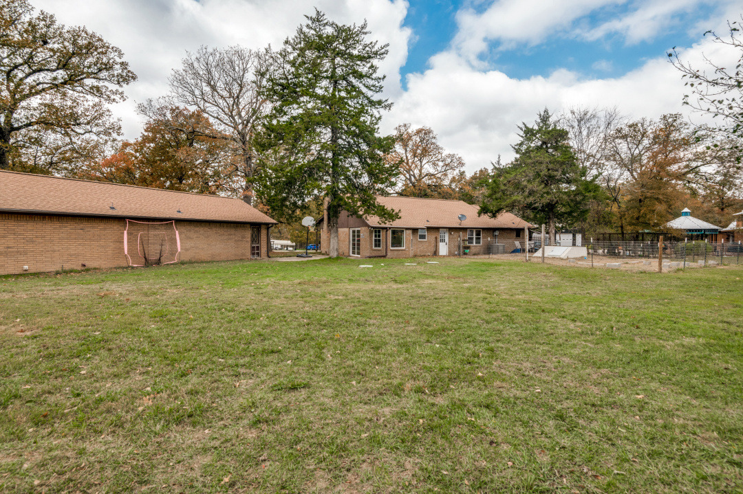 3527 Bent Oak E, Greenville, TX 75401