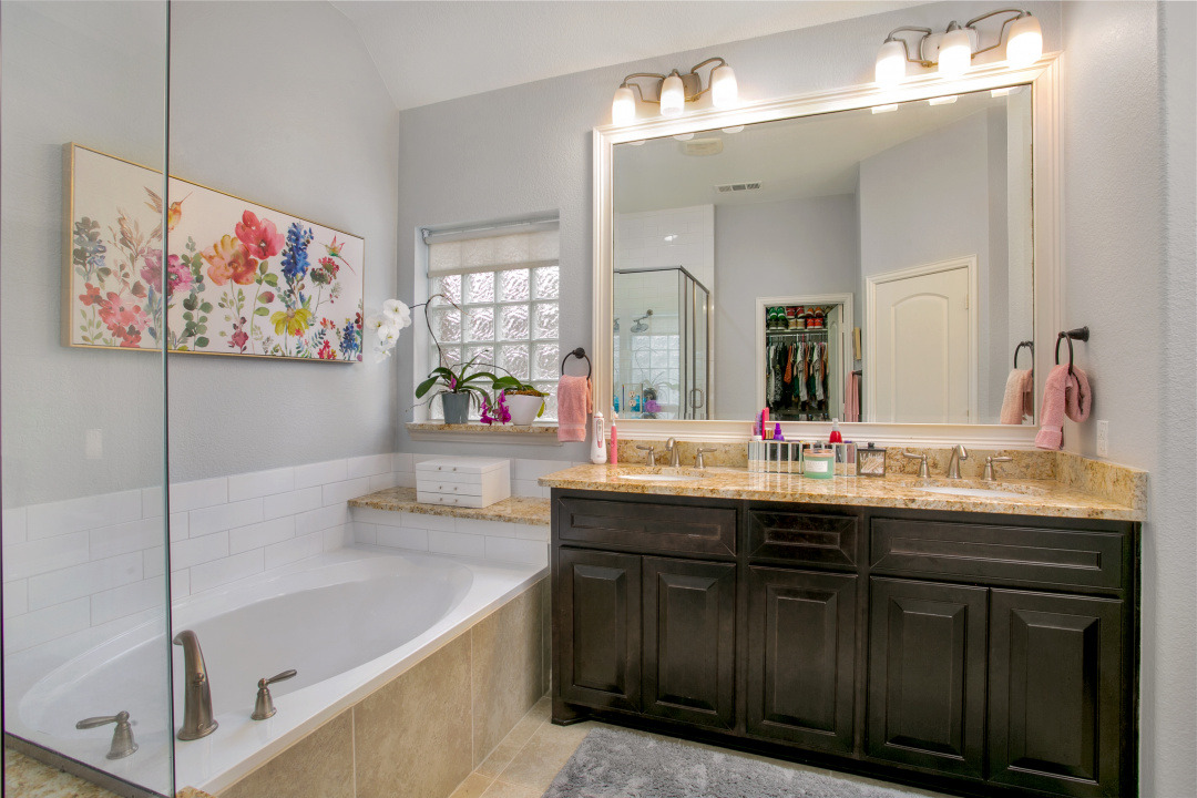 2504 Bill Moses Parkway, Farmers Branch, TX 75234
