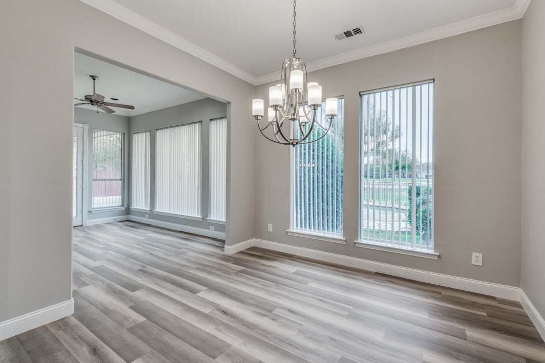 Home Photos Map & Nearby Contact