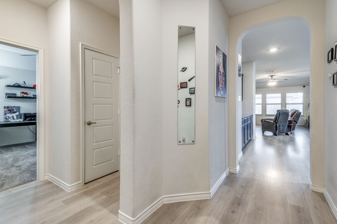 Home Photos Map & Nearby