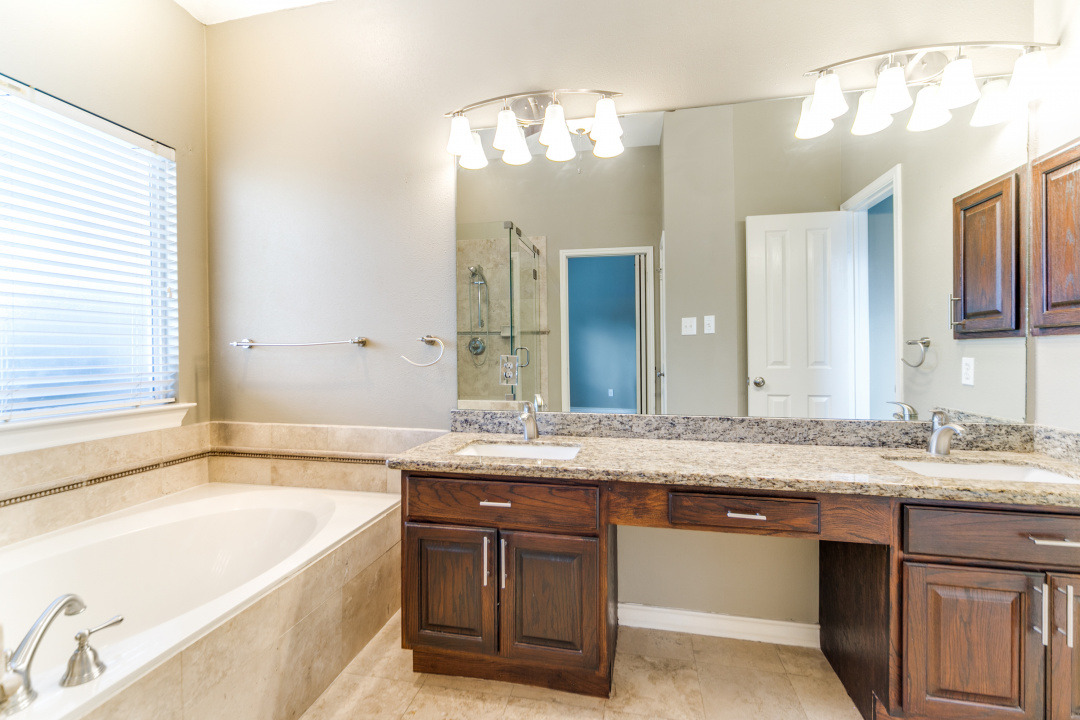 29314 Sumpter Dr, Fair Oaks Ranch, TX 78015