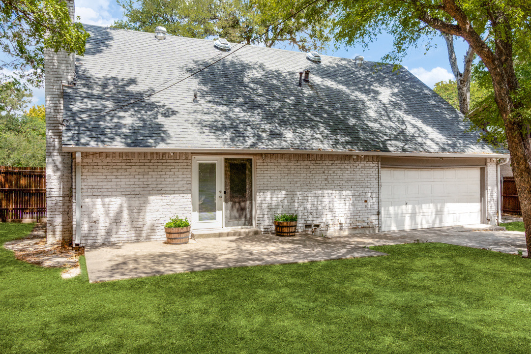 Home Photos Map & Nearby Contact