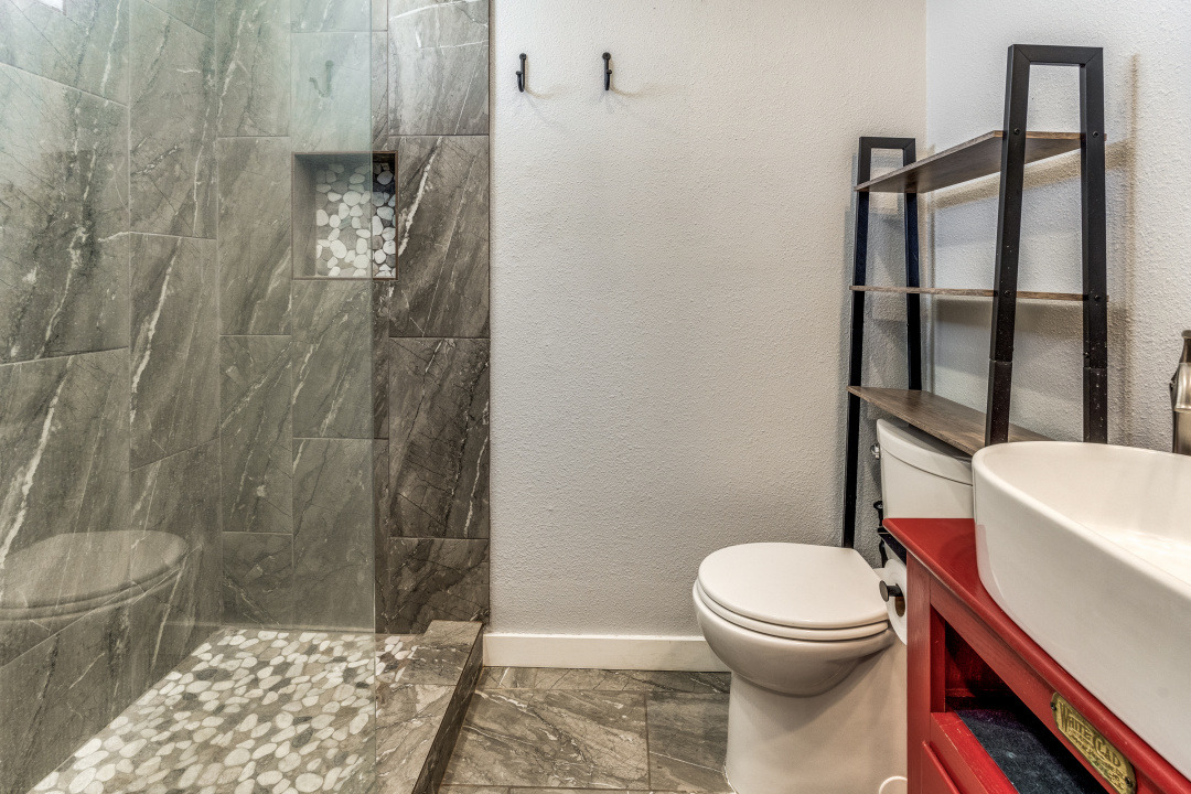 66 Brees Blvd APT 55E, San Antonio, TX 78209