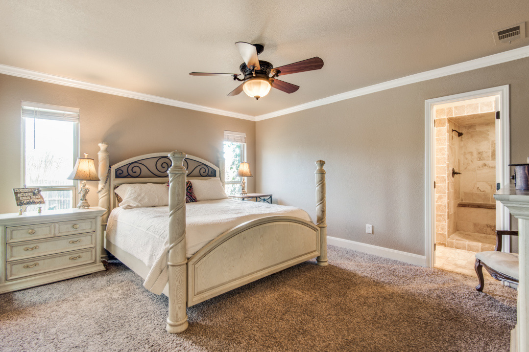 211 Stone Canyon Dr., Highland Village, TX 75077