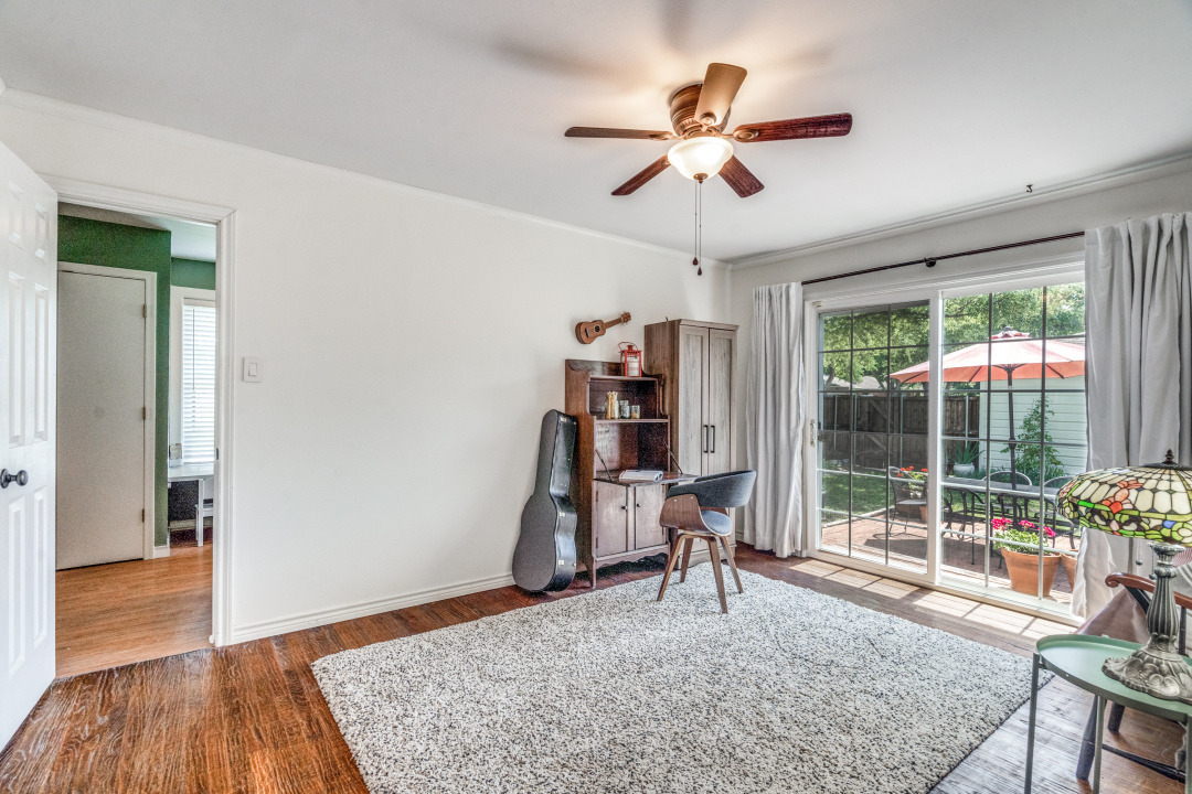 501 S Weatherred Dr, Richardson, TX 75080