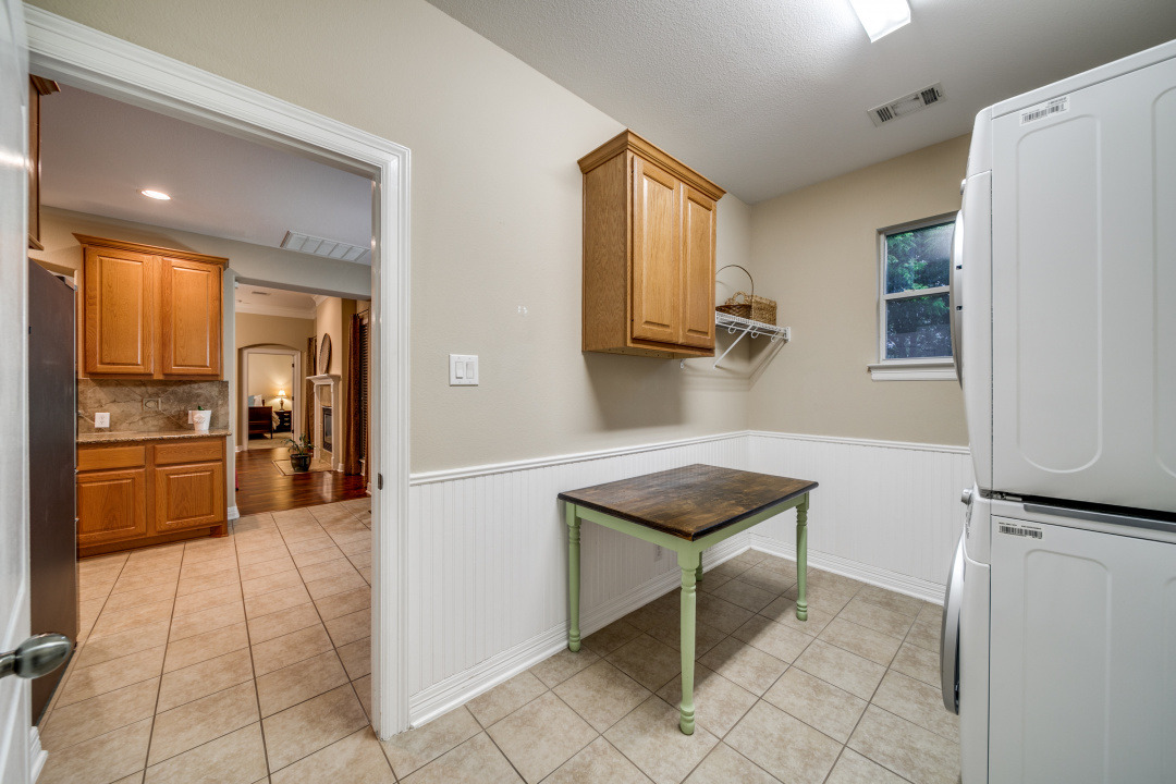 21614 Chaucer Hl, San Antonio, TX 78256