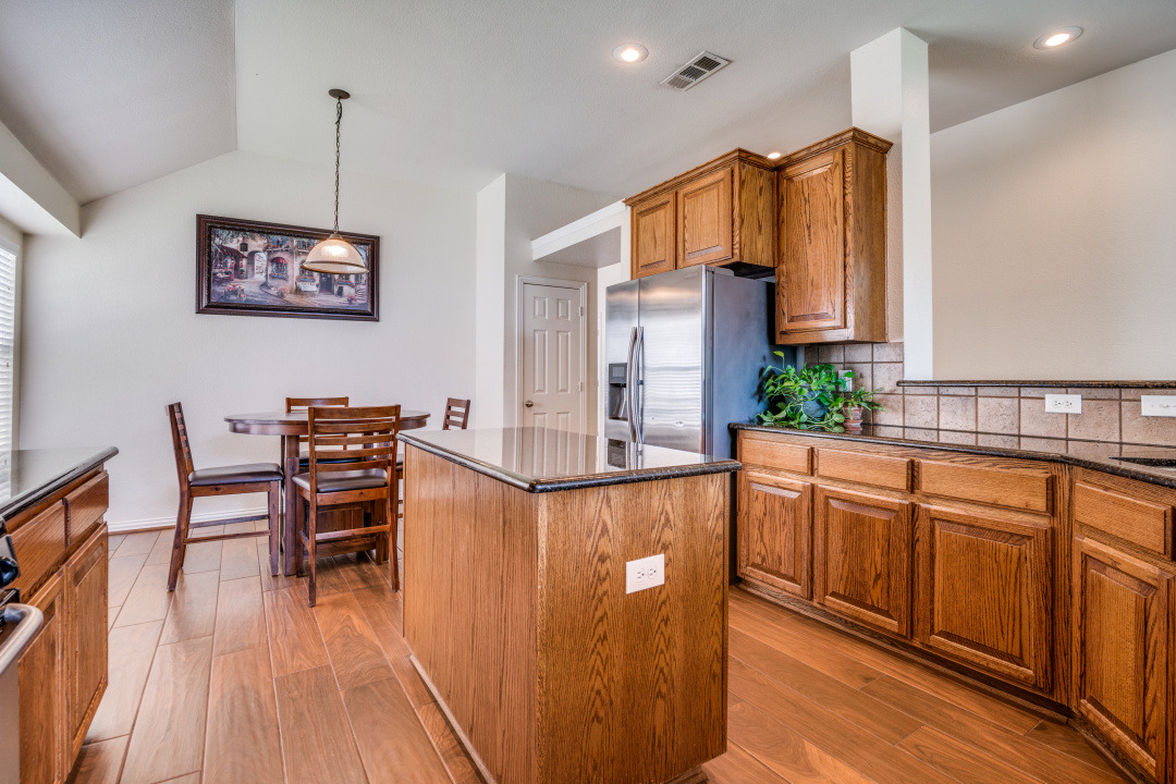 627 Louder Way, Fate, TX 75087