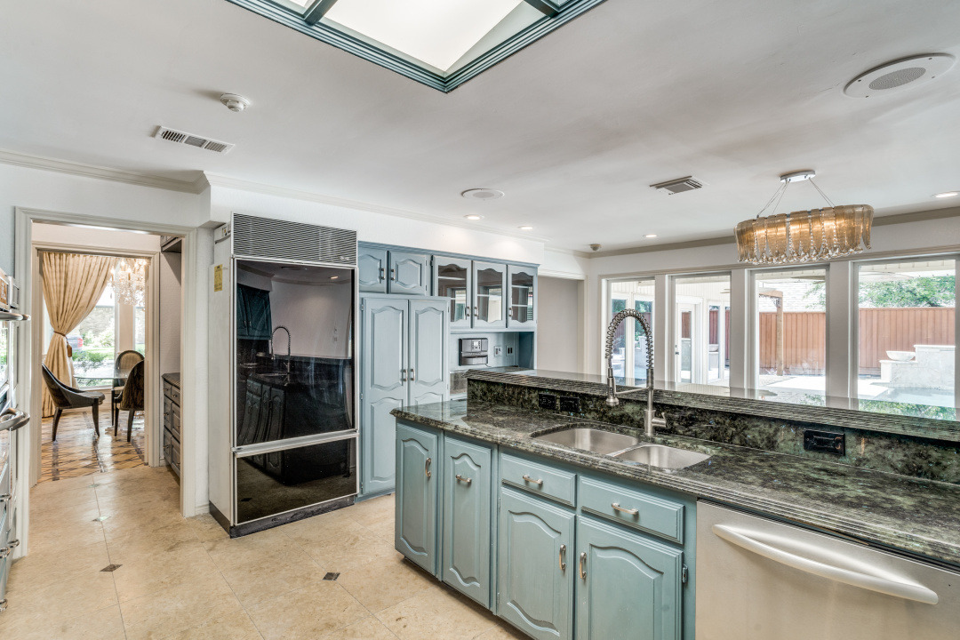 7115 Debbe Dr, Dallas, TX 75252