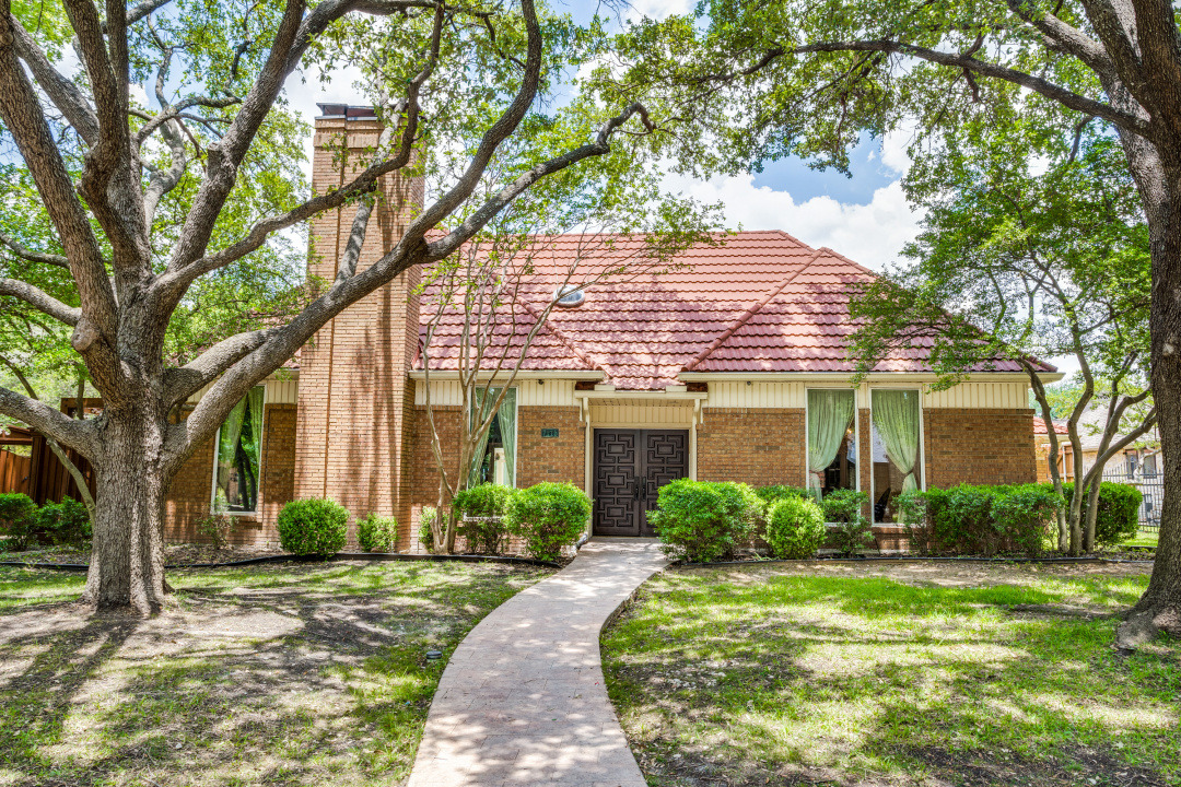 7115 Debbe Dr, Dallas, TX 75252