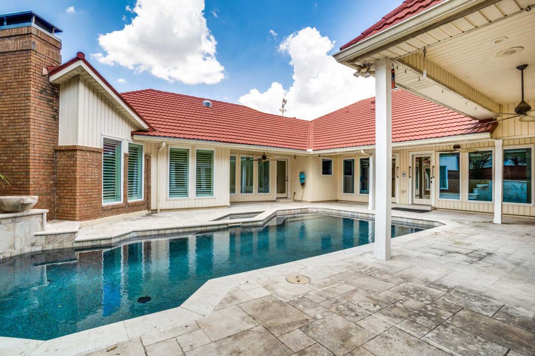 7115 Debbe Dr, Dallas, TX 75252