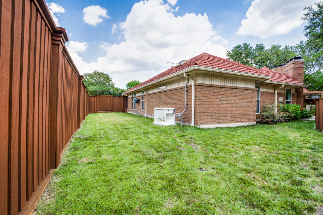 7115 Debbe Dr, Dallas, TX 75252