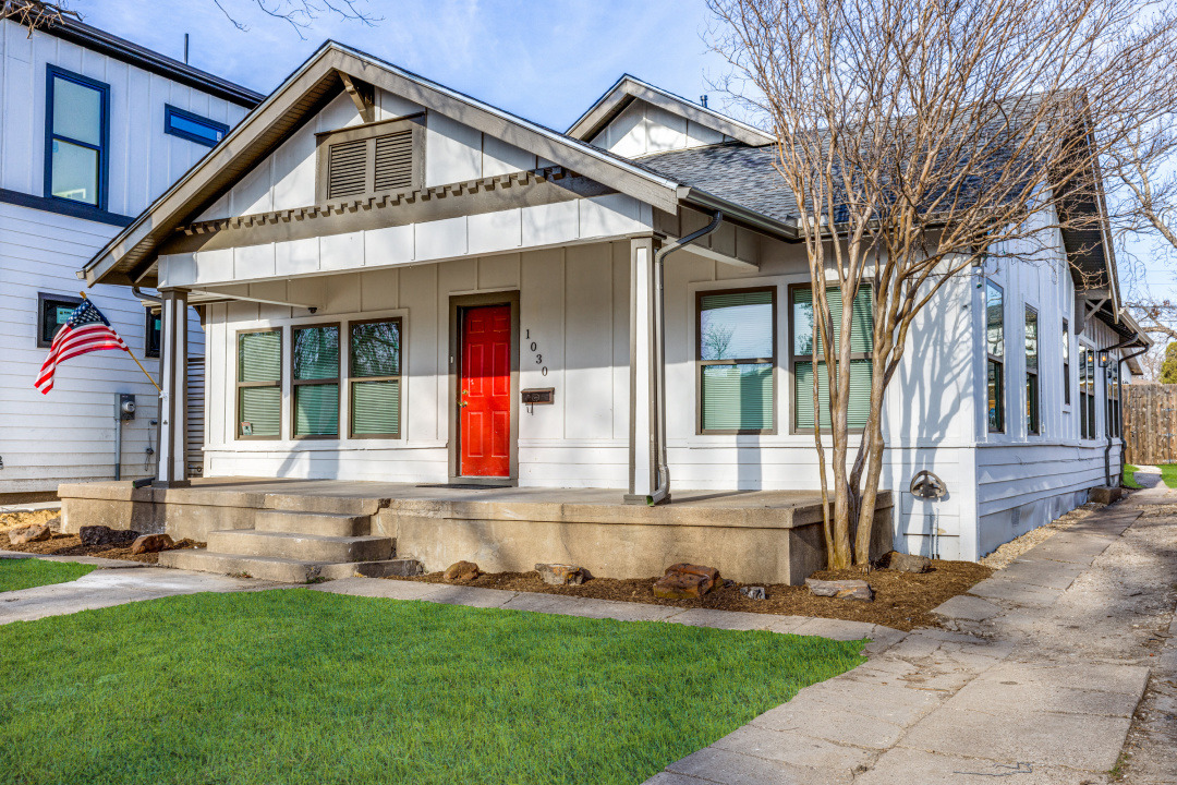 1030 Mount Auburn Ave, Dallas, TX 75223