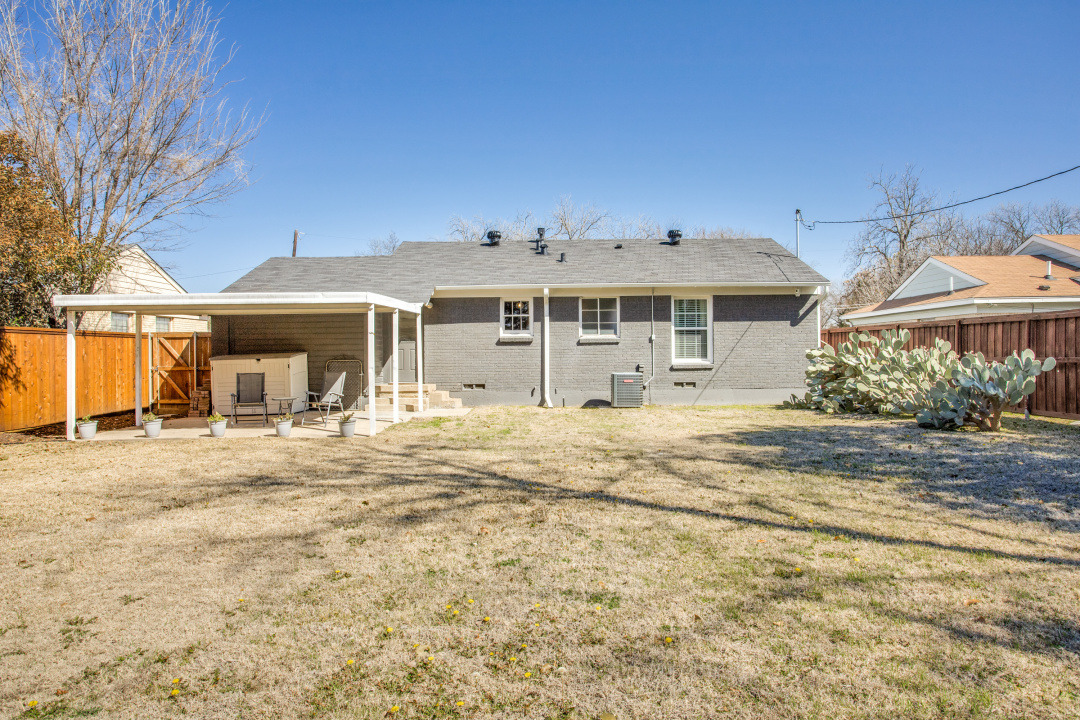 1642 Crest Ridge Dr, Dallas, TX 75228