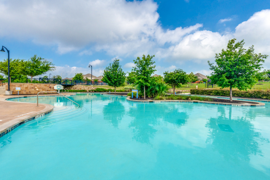 879 Leadtree Loop, Buda, TX 78610