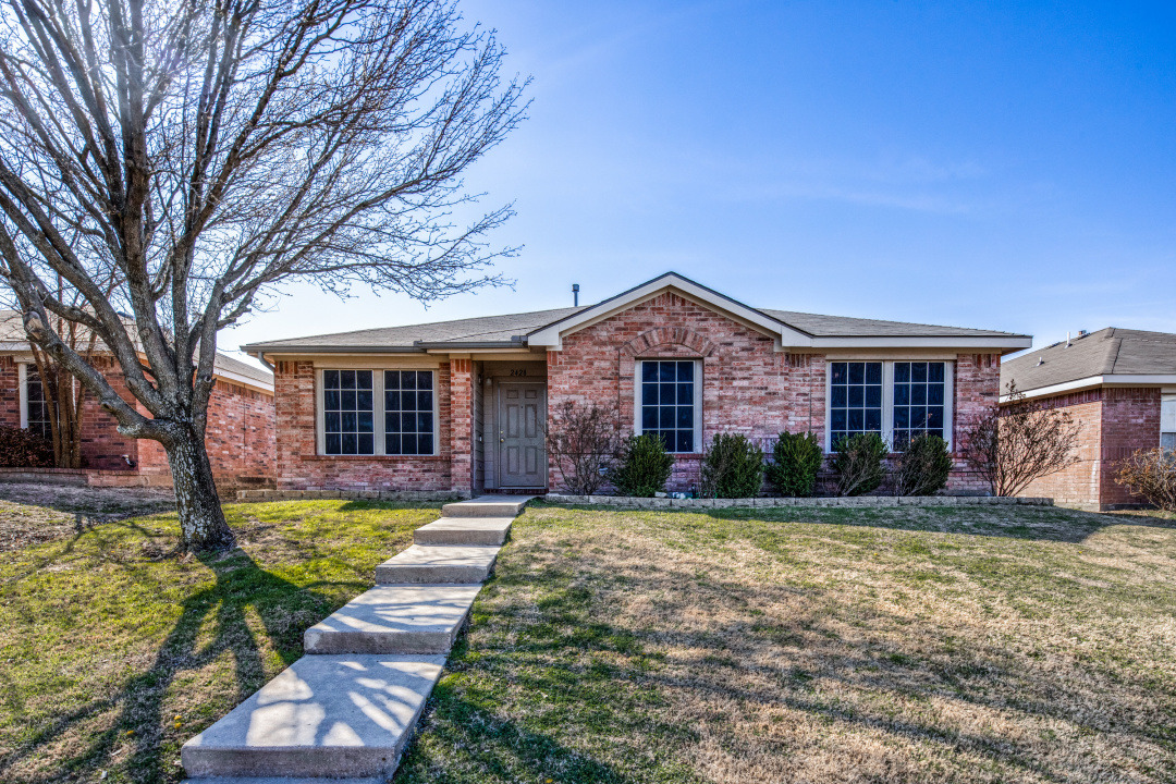 2428 Mallory Ln, Lancaster, TX 75134