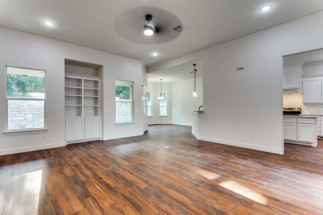 4222 N Chisholm Trl, Granbury, TX 76048