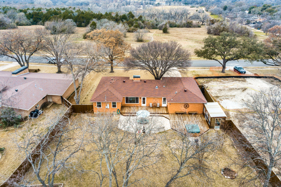 10112 Van Dyke Rd, Dallas, TX 75218