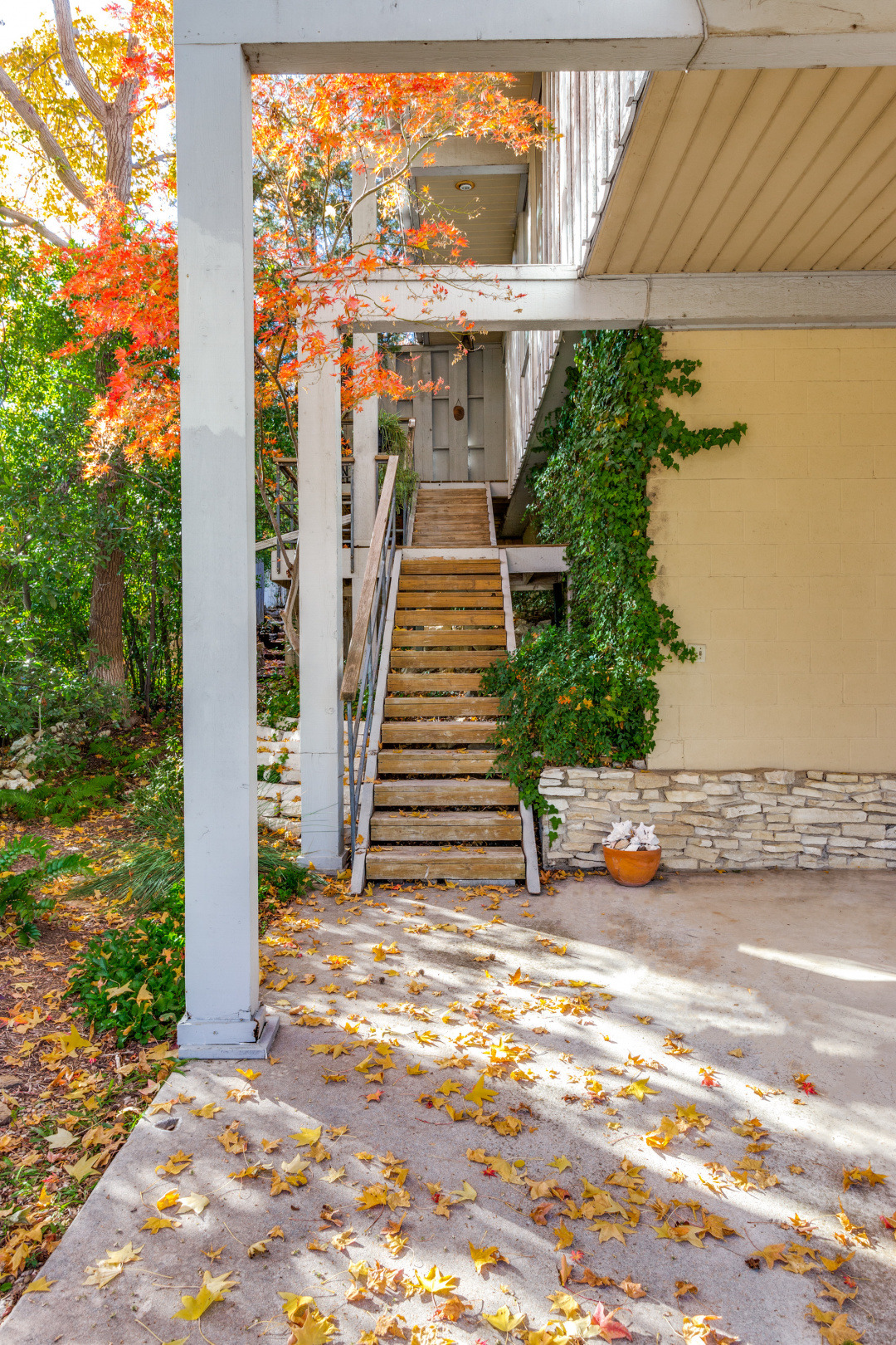 2720 Sandage Ave, Fort Worth, TX 76109