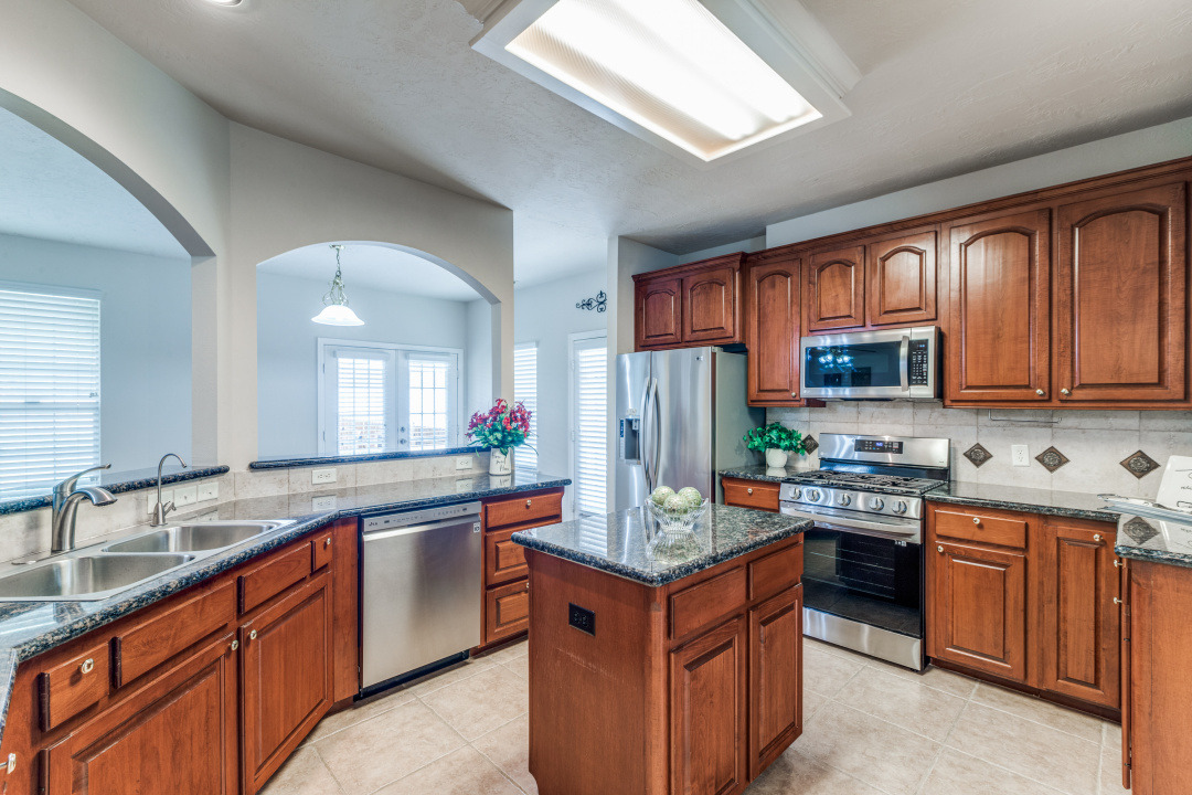 8507 Forest Arbor Ct, Houston, TX 77095