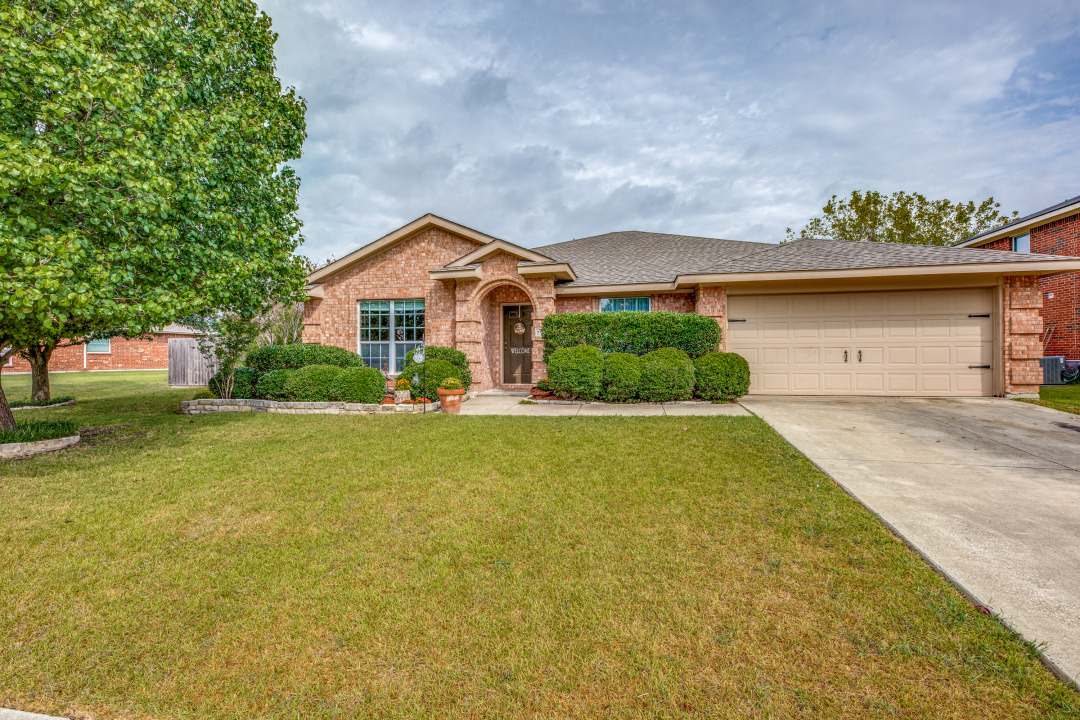 7105 Northpoint Dr, Rowlett, TX 75089