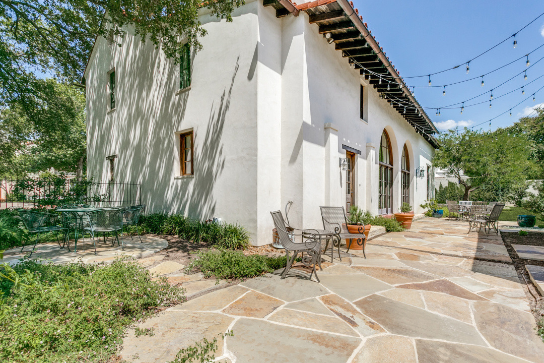 202 East Mandalay Drive, San Antonio , TX 78212