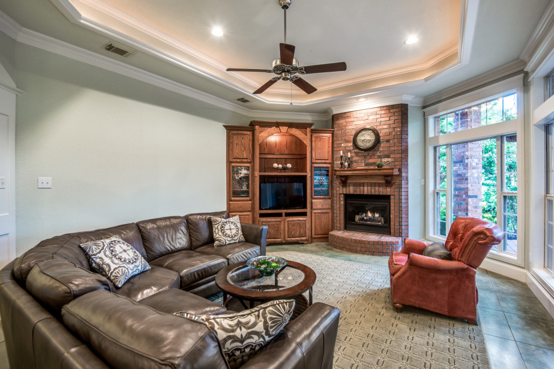 2250 Church Dr, Corinth, TX 76210