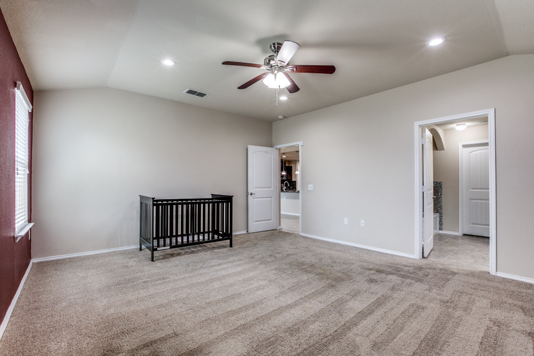 1014 Dogleg Right, San Antonio, TX 78221