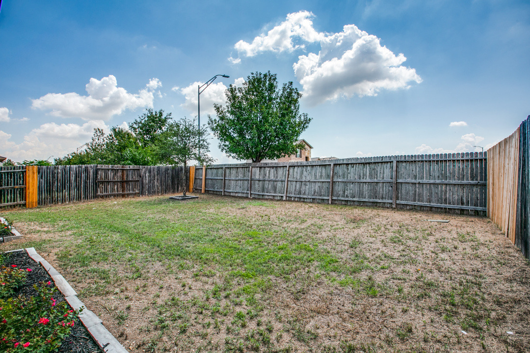 1014 Dogleg Right, San Antonio, TX 78221