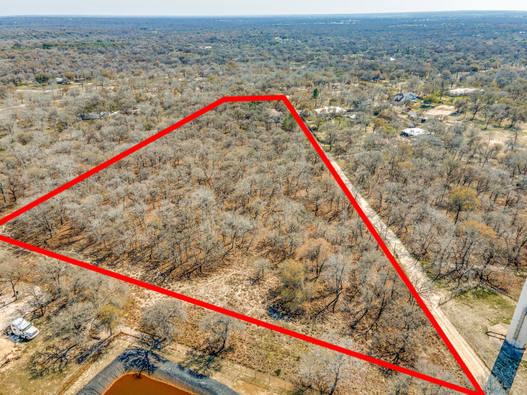 683 Cherry Ridge, Floresville, TX 78114