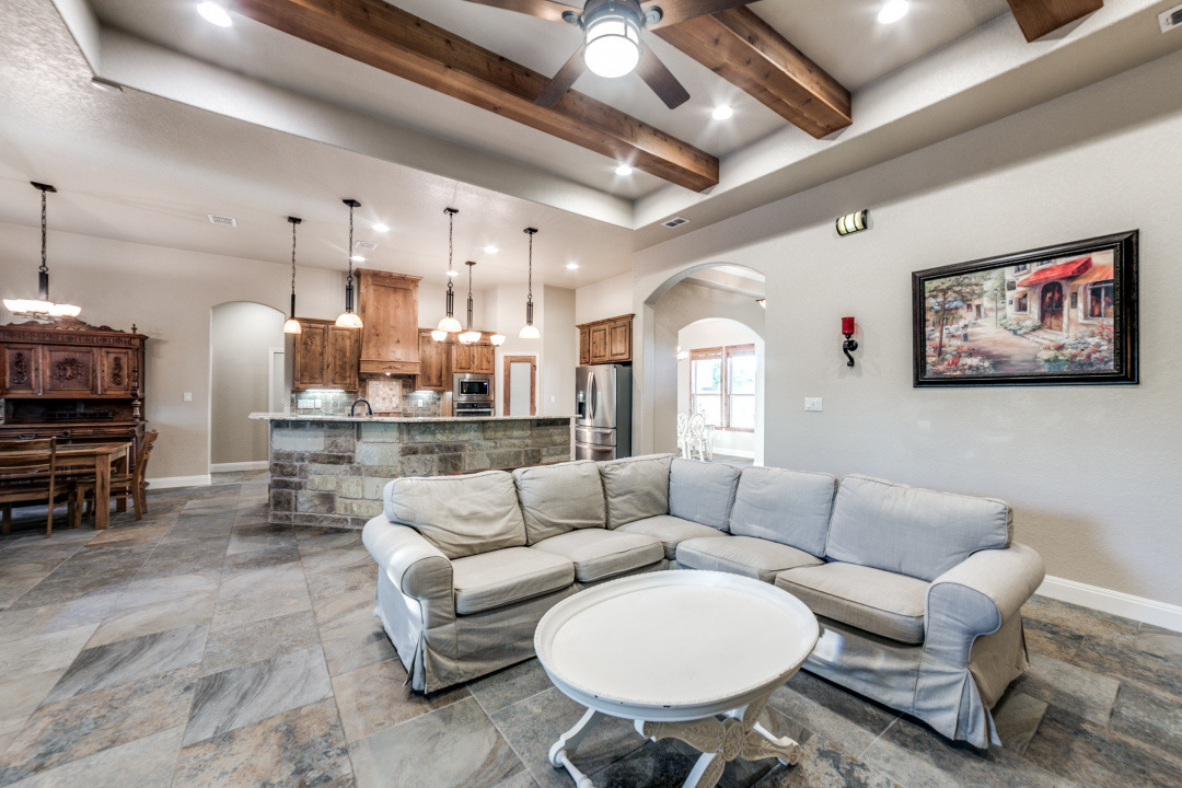 125 Bobby Lynn Drive, Adkins, TX 78101