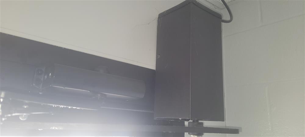 Surface Door Closer 63Z0 AL HO Surface Door Closer with 9-1/16" Bolt ...