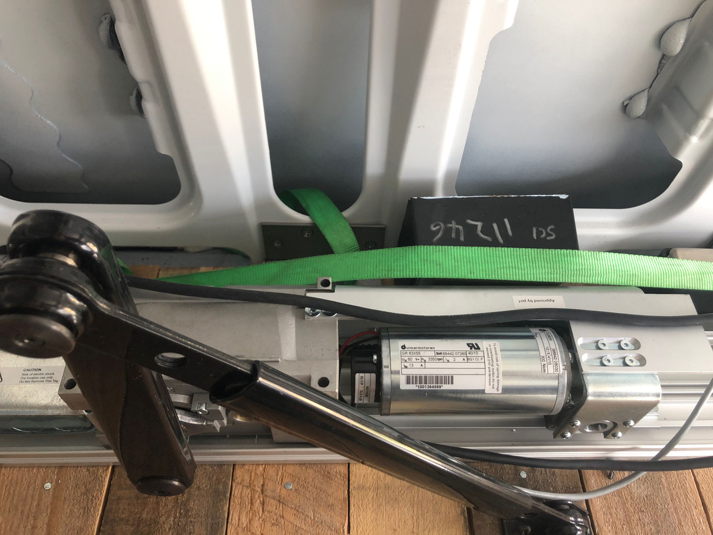 Besam R1003498 Low Energy Motor/Gearbox SW100 - Rebuilt