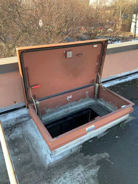 Bilco RPRS5SS-E Replacement 480 lb Lifting Mechanisms for Roof Scuttle ...