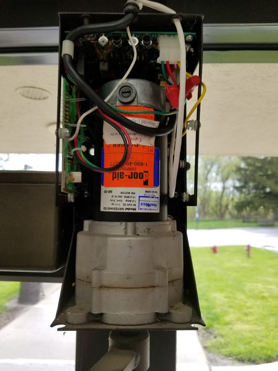 DOOR-AID B1000S Door Operator/On Demand, Silver