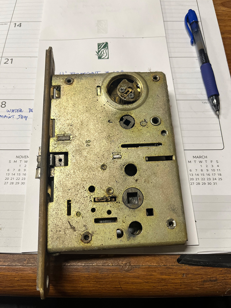 Storeroom Function Mortise Lock MM581 x TG x 630 x LHR x standard ...