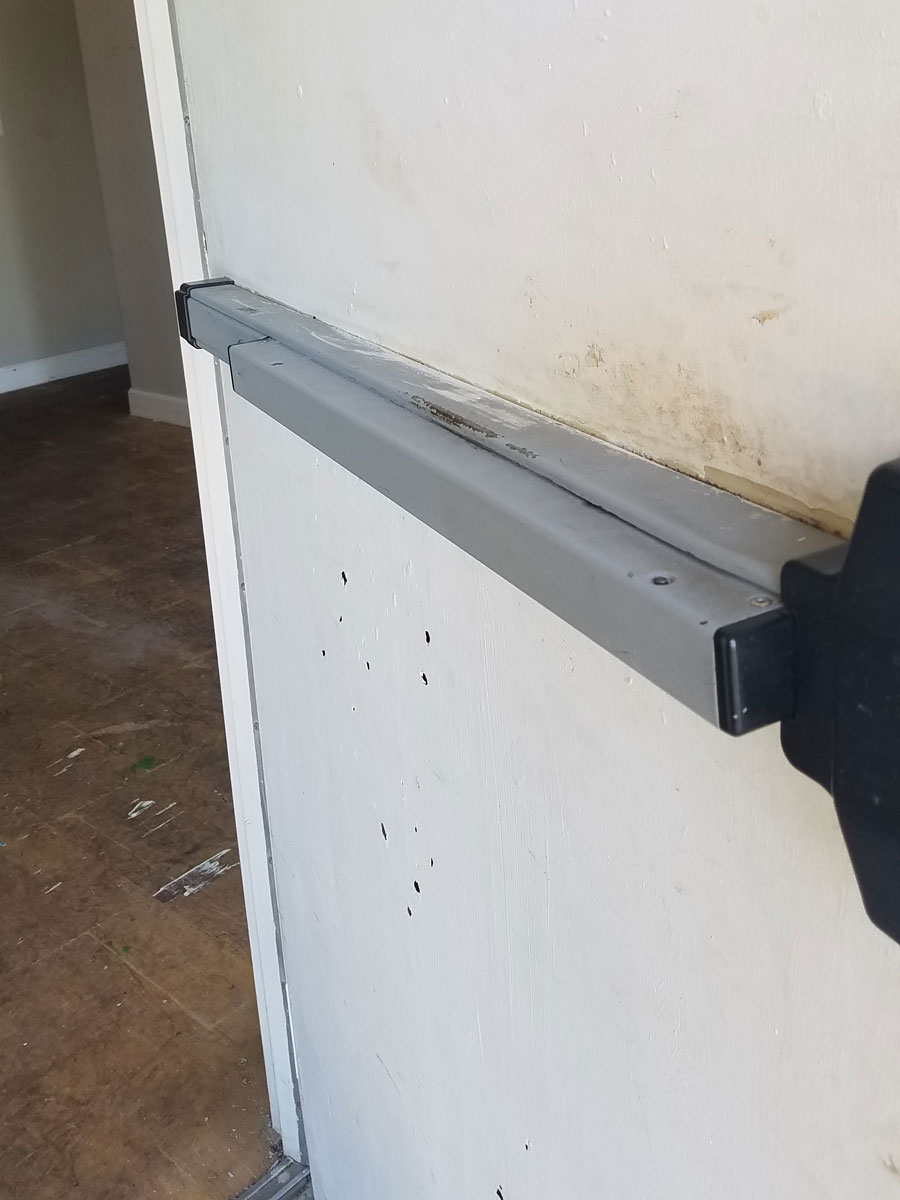 Monarch 19R Rim Exit Device