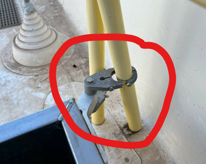 Bilguard 2.0 Rail hatch clamp