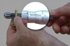 HPC-SKM-1 Key Micrometer Straight Yoke