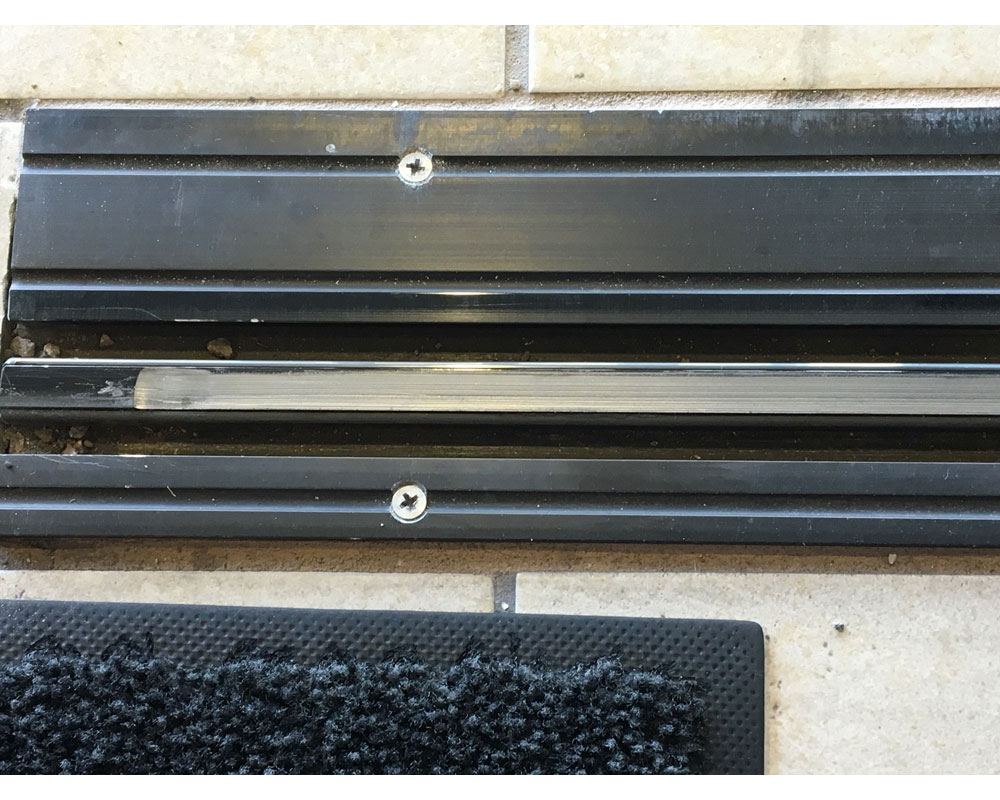 Stanley Access 535262-12 Duraglide Track Threshold with Vinyl, 12ft ...