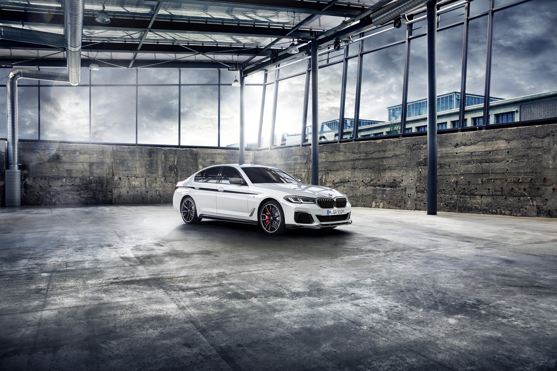 BMW Releases Over 40 New M Performance Parts for the M5 & 5 Series ...
