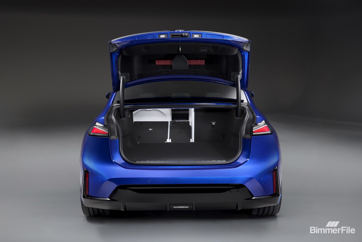 The New BMW i3: 463 HP 3 Series EV With 440 Miles of Range