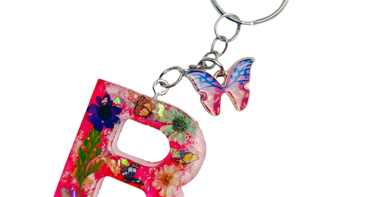 eTukuri - Products | Resin Alphabet letter Keychain- Letter R