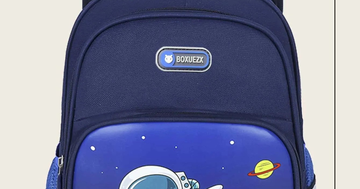 eTukuri - Products | Kids Cartoon Astronaut Graphic Backpack