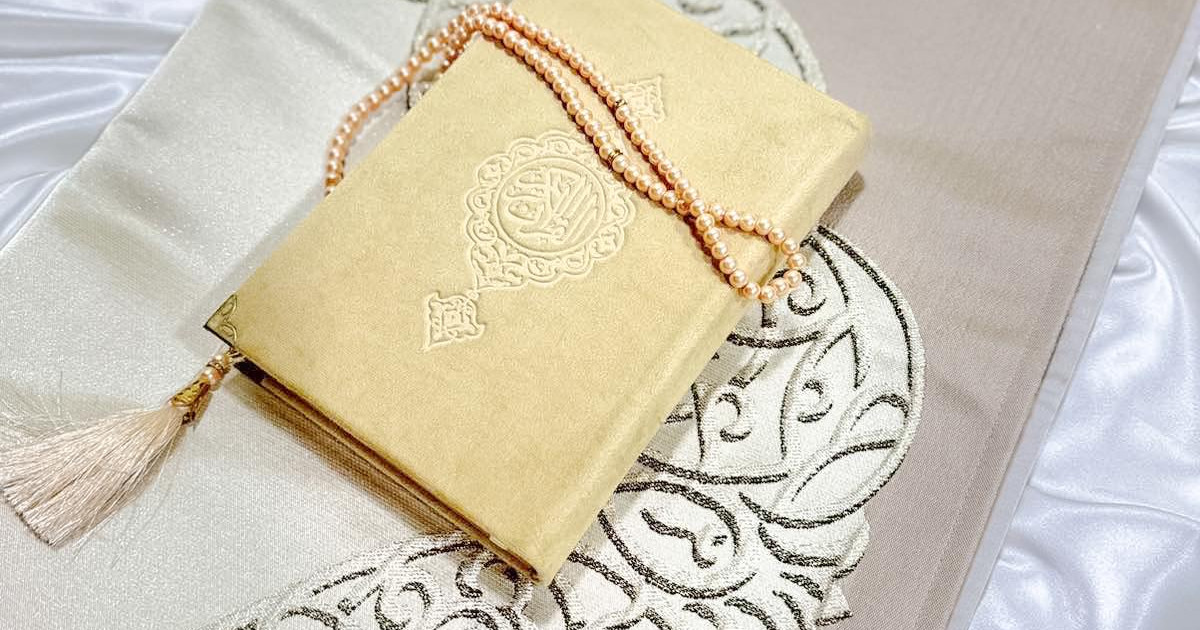 eTukuri - Products | Gold Prayer Set