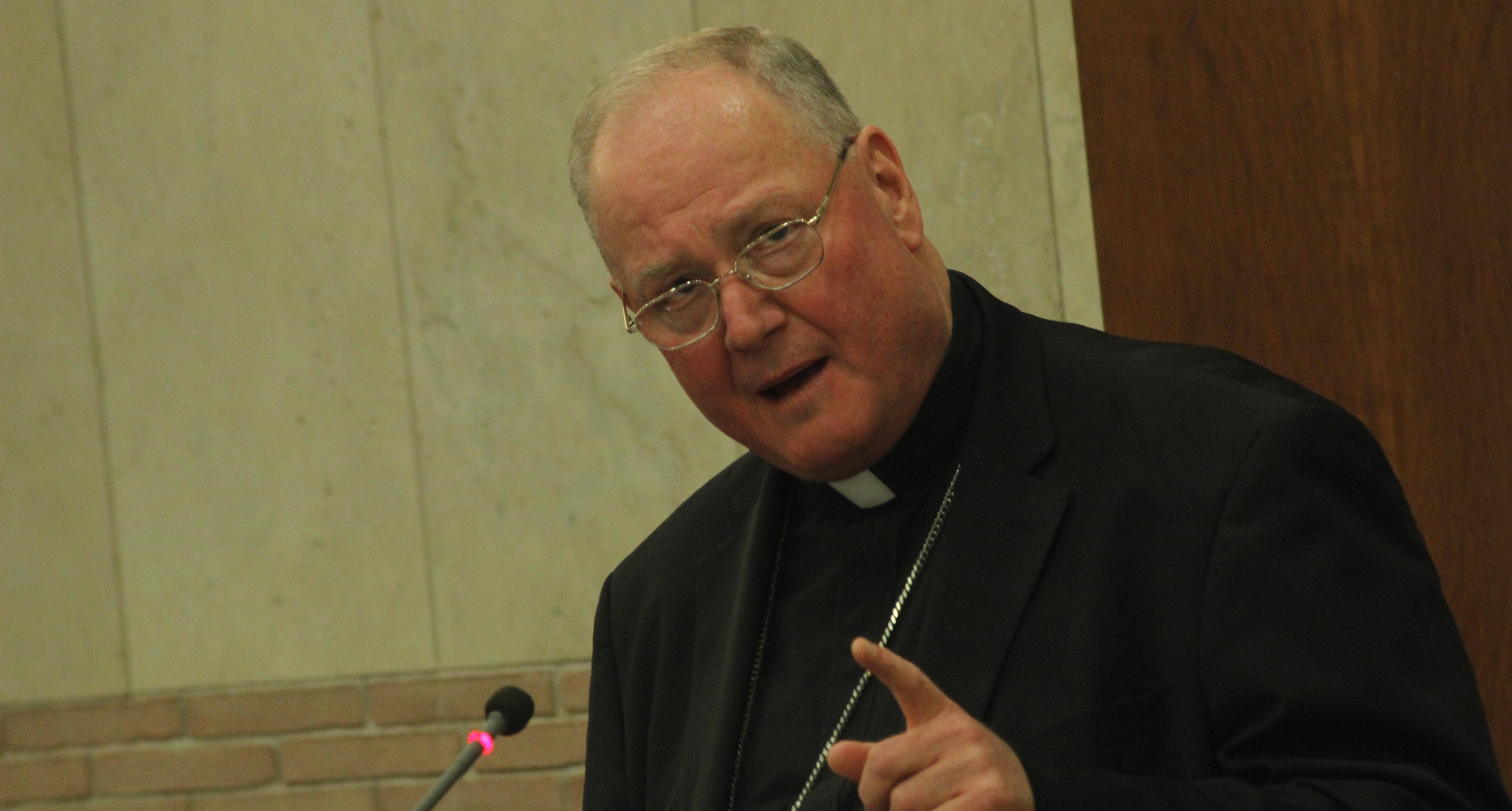 At inauguration, pray for Trump to turn away from hate | Faithful America