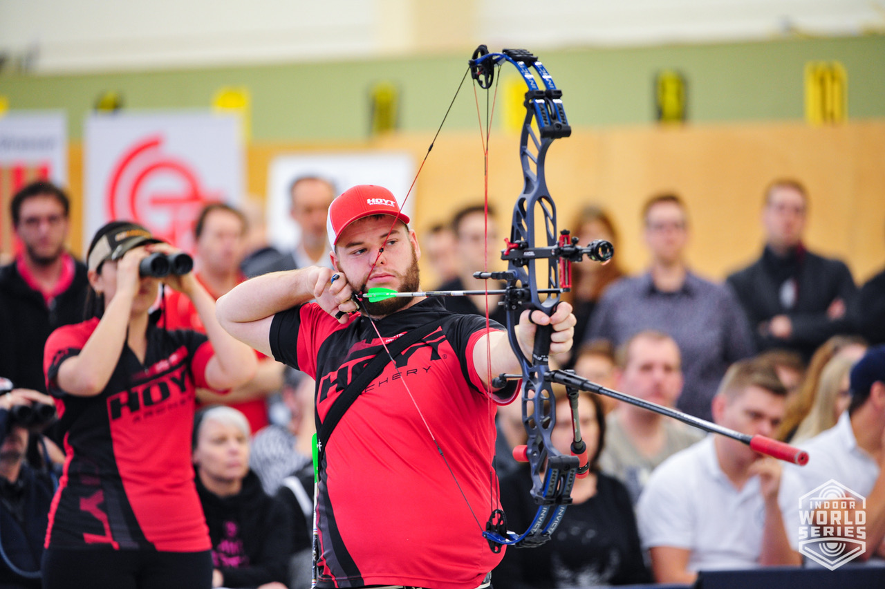 Ella Gibson breaks World Record with her Hoyt INVICTA | Hoyt Archery