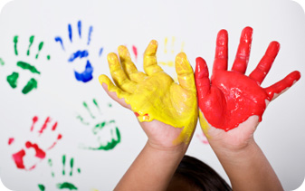 MomsRising.org | Hands in for Early Learning!